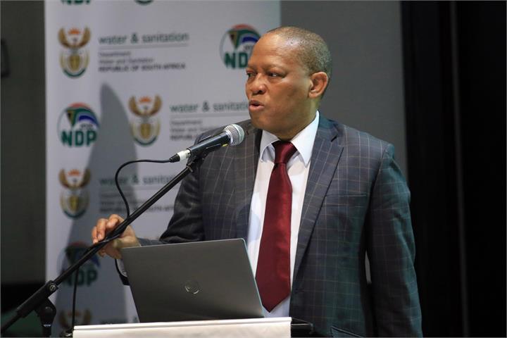 Minister Senzo Mchunu and Deputy David Mahlobo in KZN