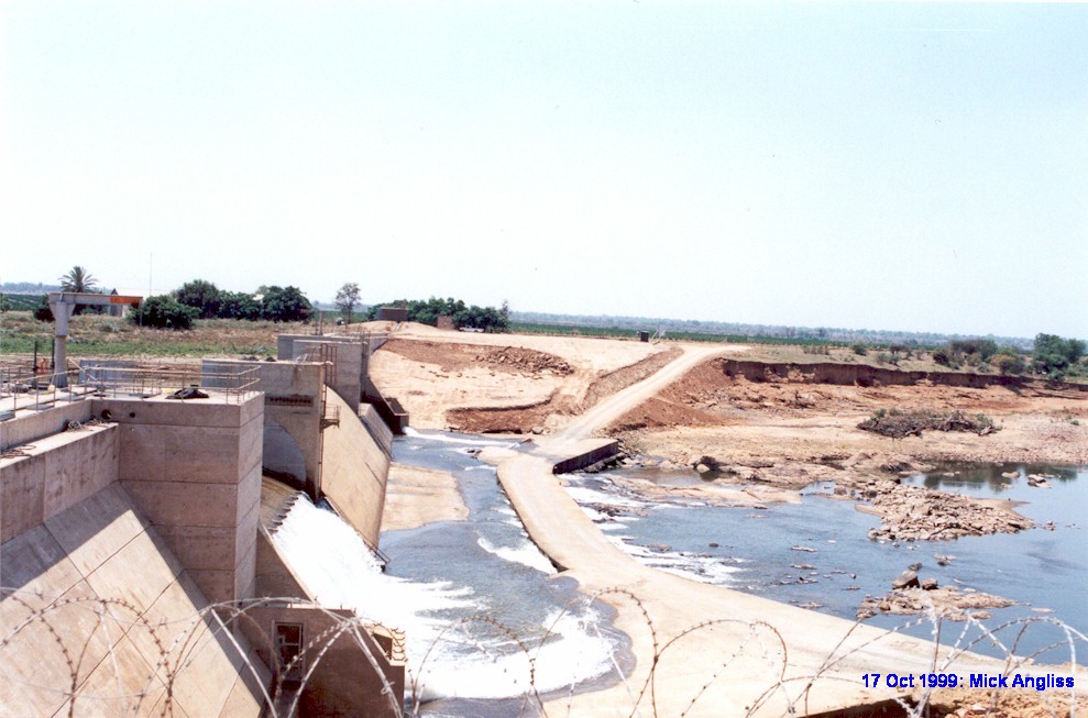 Groot Letaba River and biomonitoring site no GL6